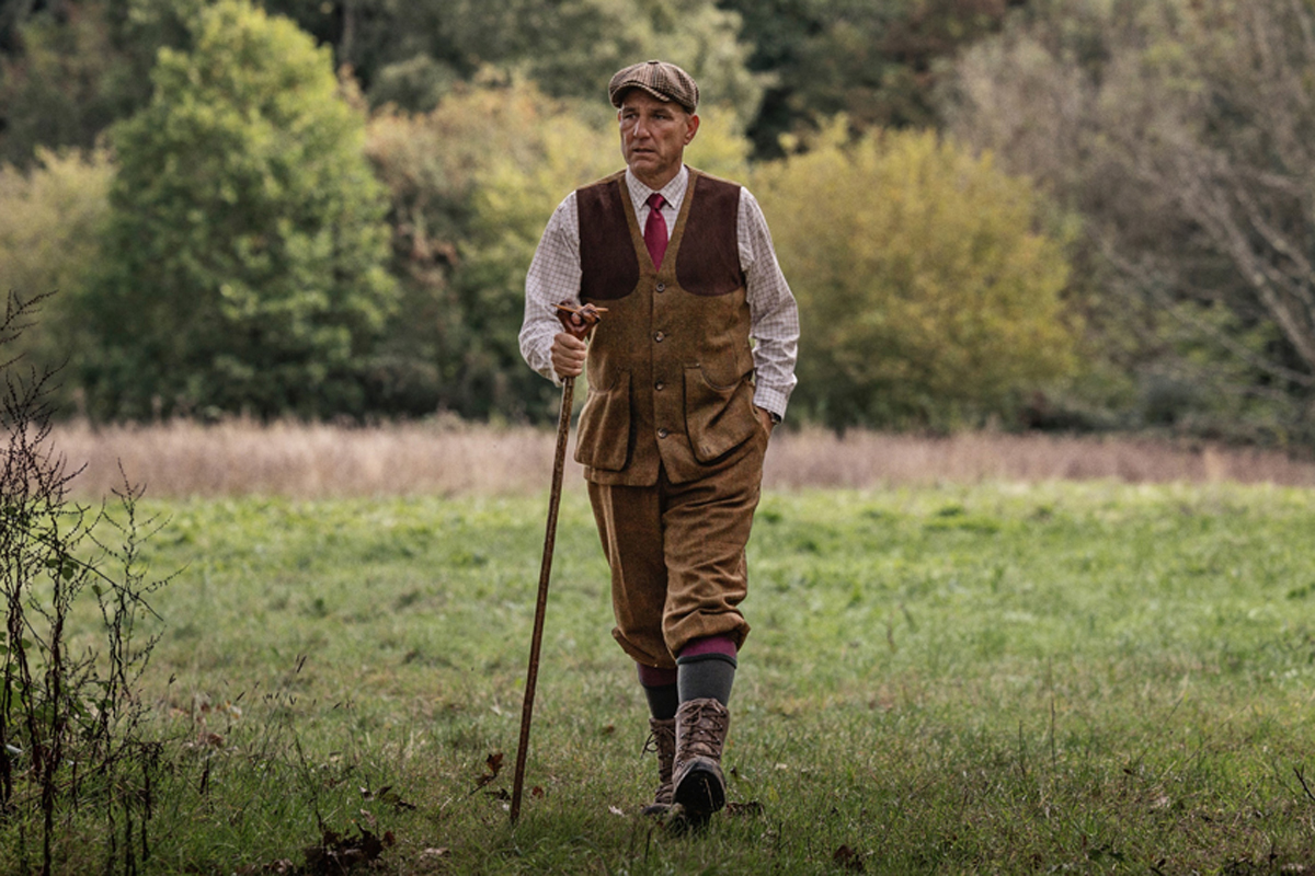 Shooting in Style: Vinnie Jones and Harkila in 'The Gentlemen' - A ...